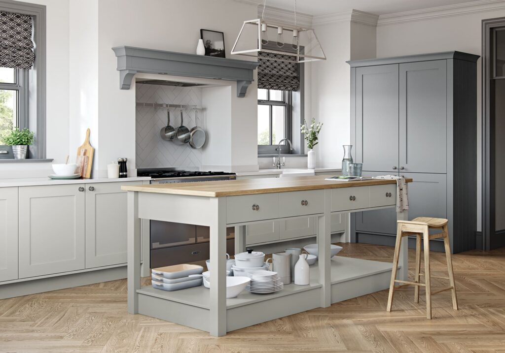 Georgia Kitchens | Shaker | Kitchen Range by STORI