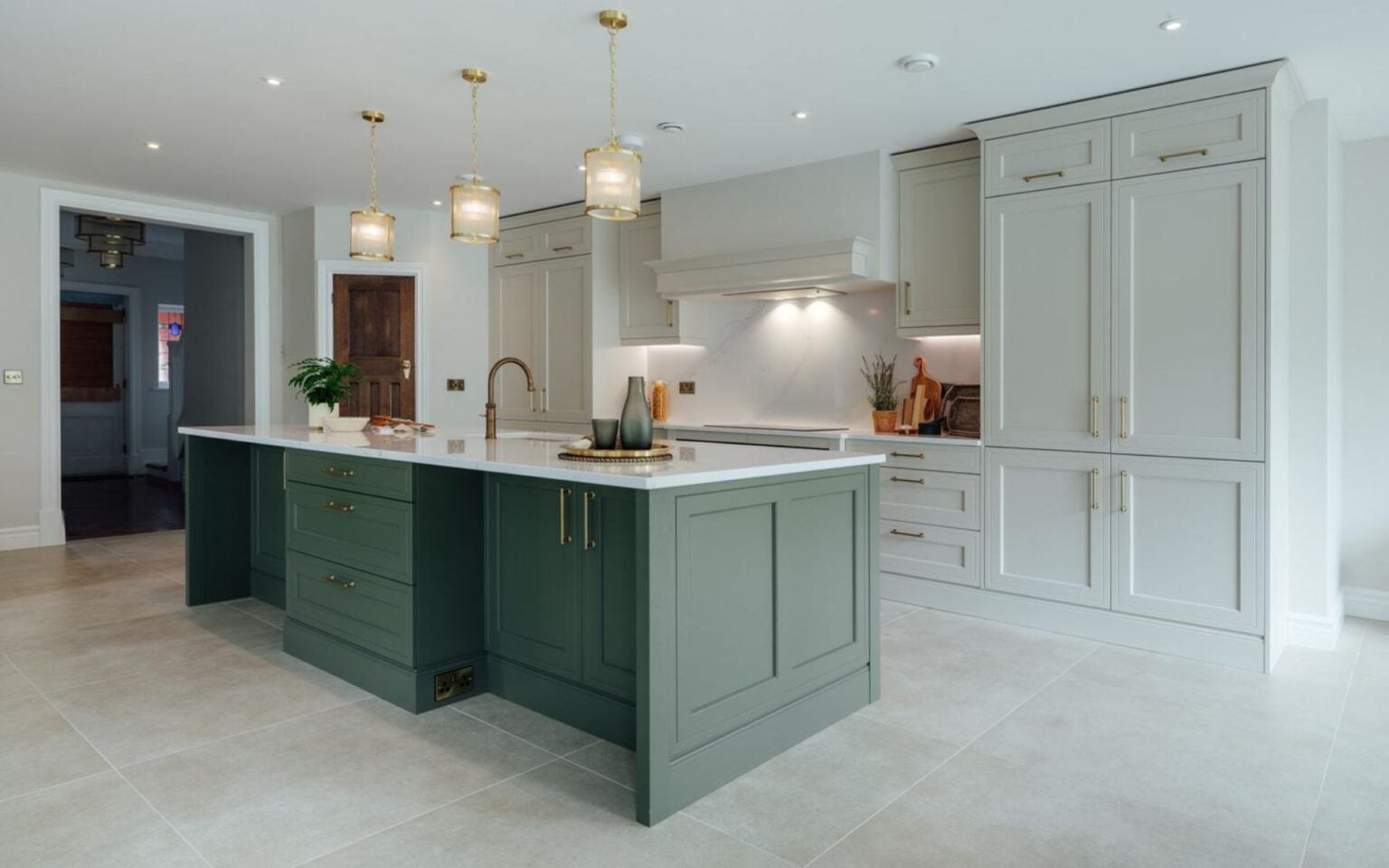 Shell Winslow Bespoke Kitchen Cabinets/Units - Real Stories