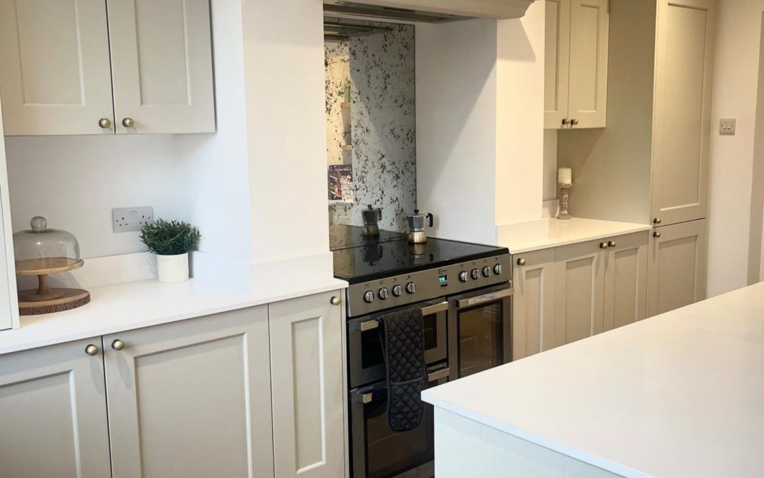 Mussel Wakefield Bespoke Kitchen Cabinets/Units - Real Stories